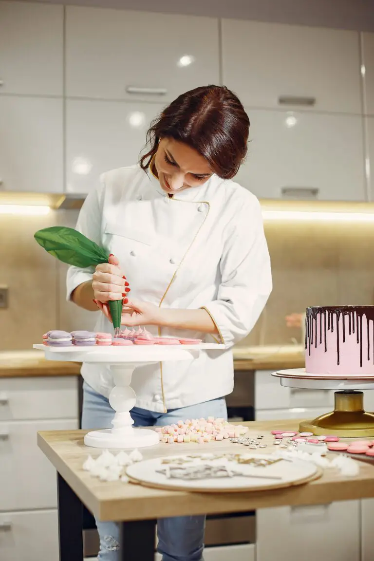 Step-by-Step Guide to Making Old-Fashioned Saltwater Taffy - The Tasty Fork